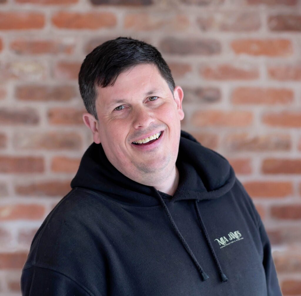 Team - MiaJames Construction